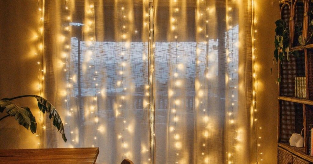 Các Loại Đèn LED Dây Giúp Không Gian Thêm Phần Sang Trọng
